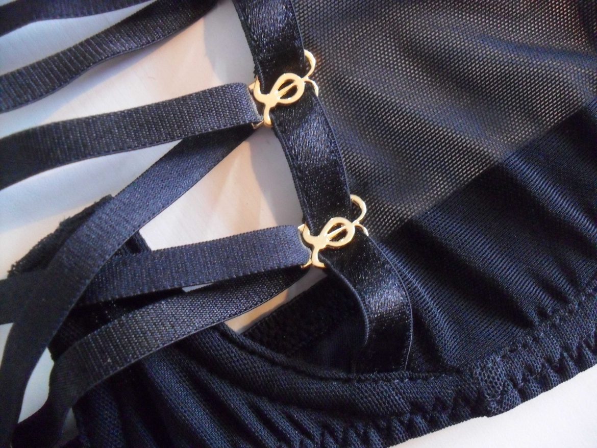 Bras to Bewitch: A Closer Look at Coco de Mer | Esty Lingerie