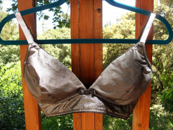 Lingerie Review: Bras Without Wires Superhero Bra | Esty Lingerie