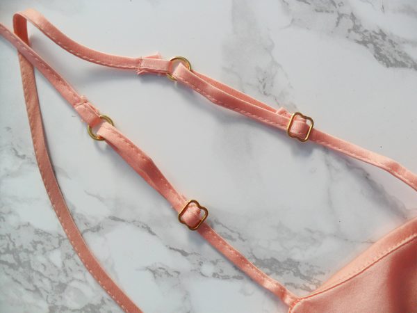 Lingerie Review: Sulis Silks Isadora Chemise | Esty Lingerie