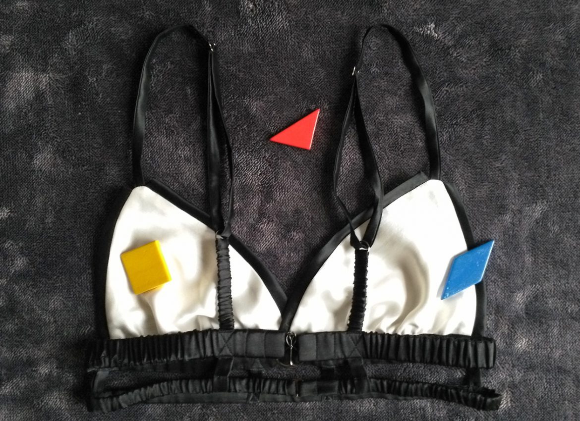 Lingerie Review: Pillowbook aiMe Bralet & Bikini Knicker | Esty Lingerie