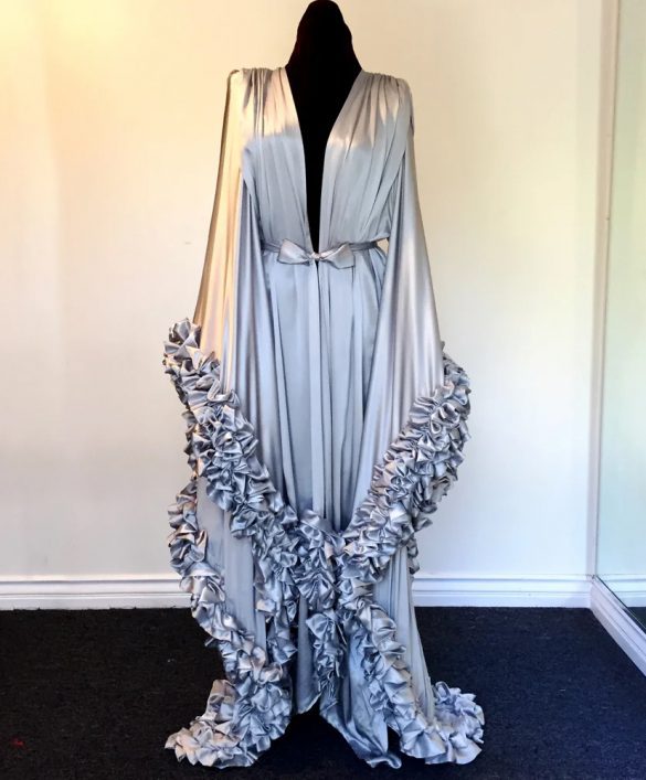 Stunning Silver Lingerie for Every Budget | Esty Lingerie