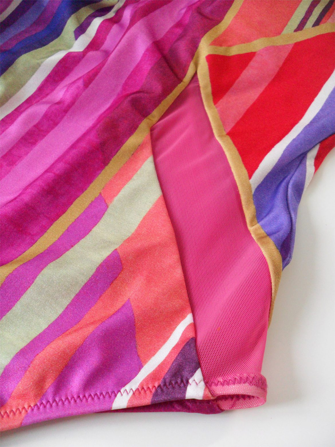 Swimwear Review: Gottex Art Deco One Shoulder Swimsuit | Esty Lingerie
