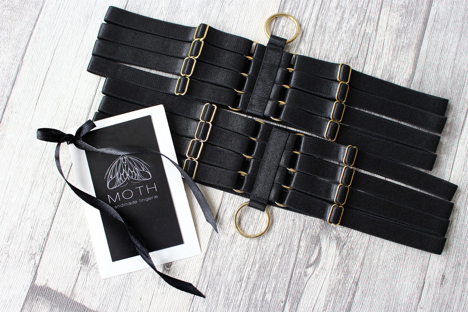 20 Matching Leg Garter Sets to Wear Instead of Stockings This Summer ...