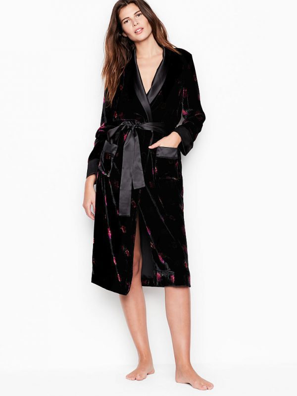 19 Chic and Cosy Robes for Winter | Esty Lingerie