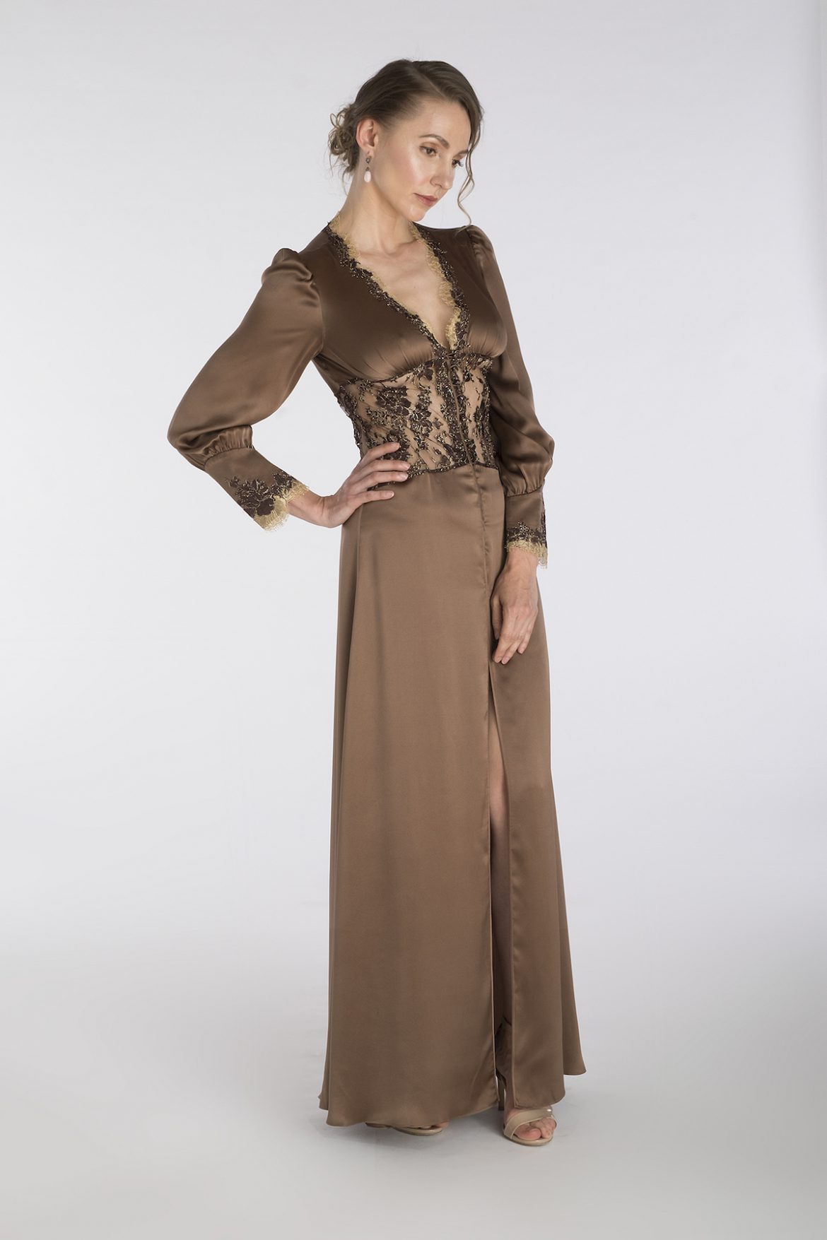 7 More Beautiful, Luxury Robes Brands | Esty Lingerie